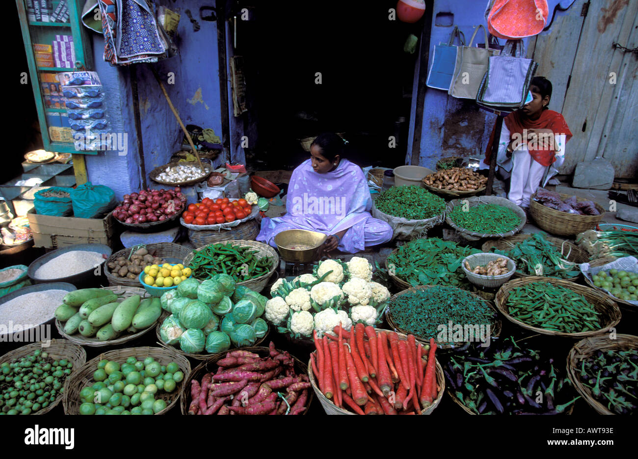 Vegetables market Rajasthan India Stock Photo - Alamy