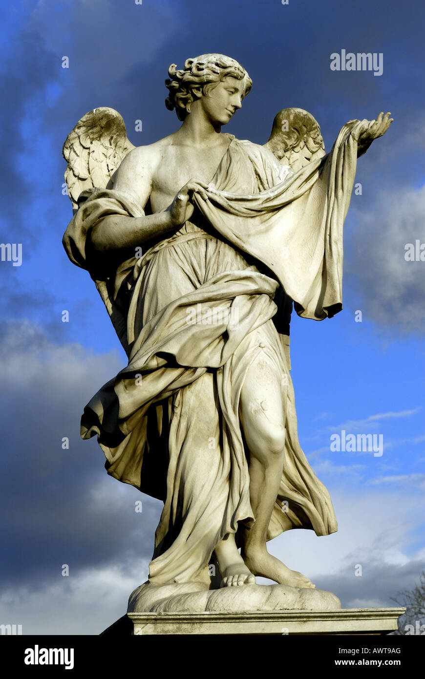Angel statue on the bridge St. Angel in Rome Stock Photo - Alamy