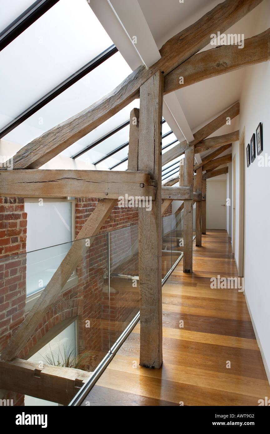 Modern barn conversion uk with view hi-res stock photography and images ...