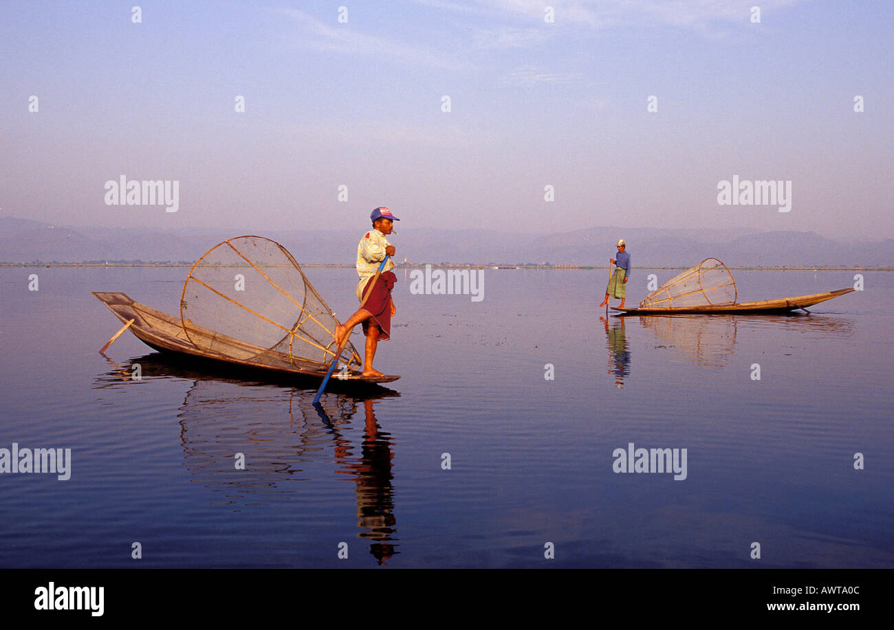 Myanmar inle lake fishermen hi-res stock photography and images - Alamy