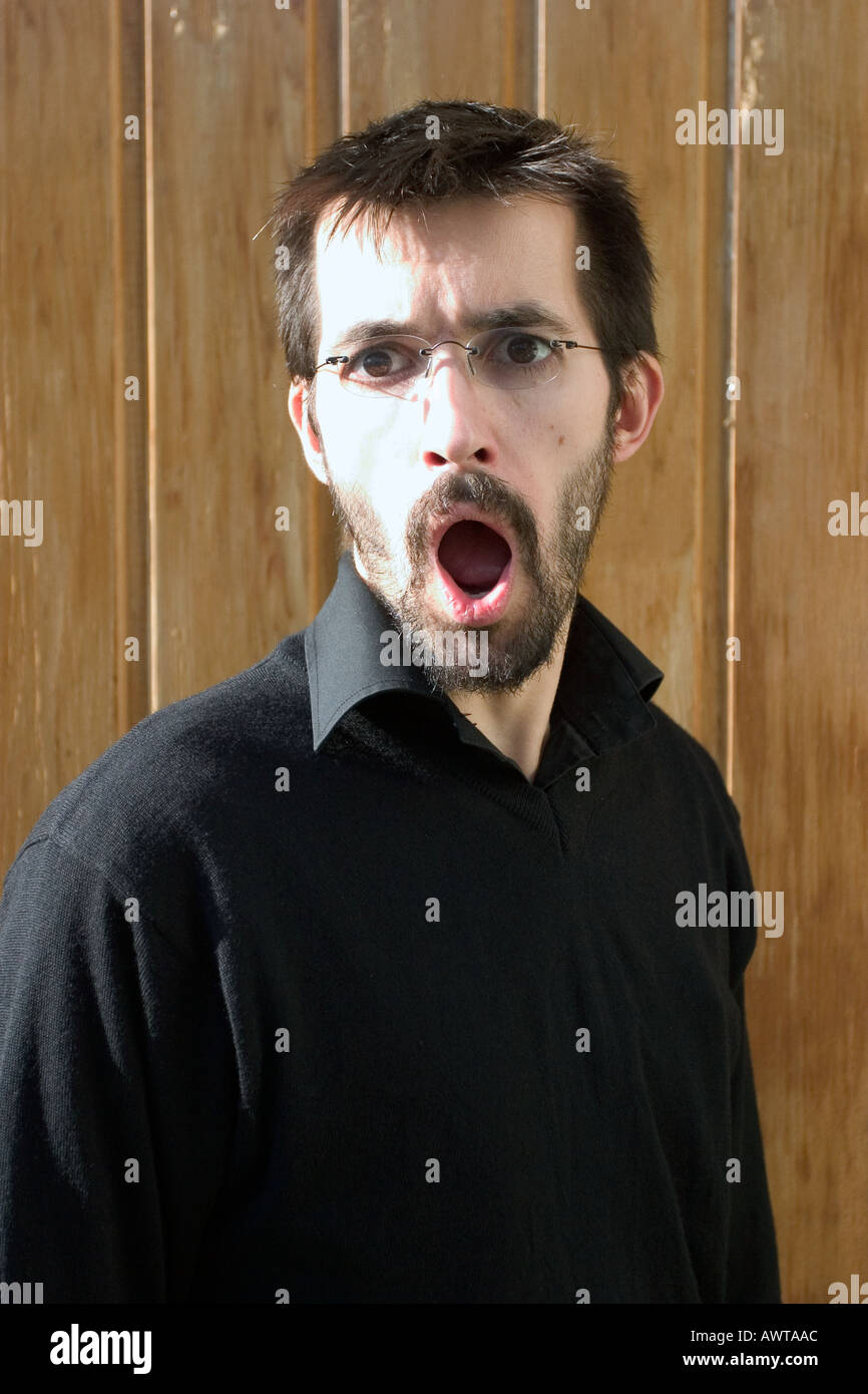 Paparazzi arm and arm hi-res stock photography and images - Alamy