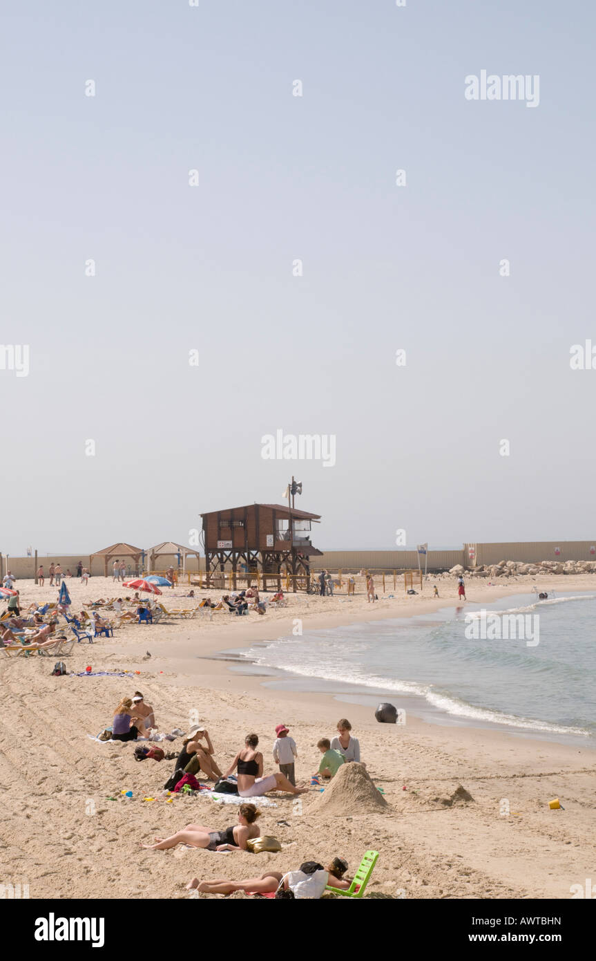 Metzitzim tel aviv hi-res stock photography and images - Alamy