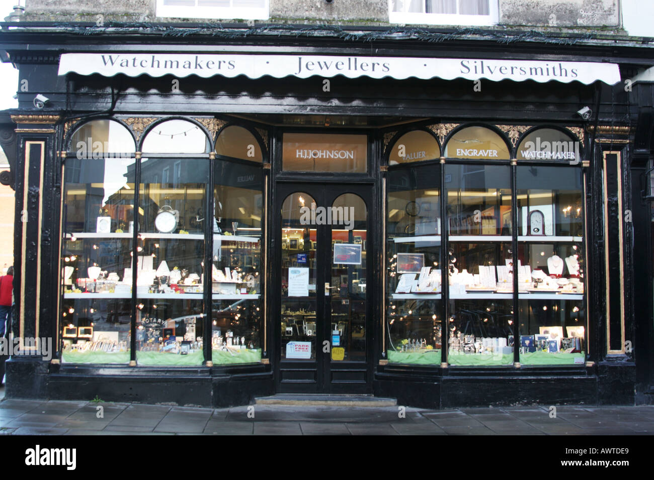 Devizes Wiltshire UK Traditional Jewellers shop emporium Stock Photo ...