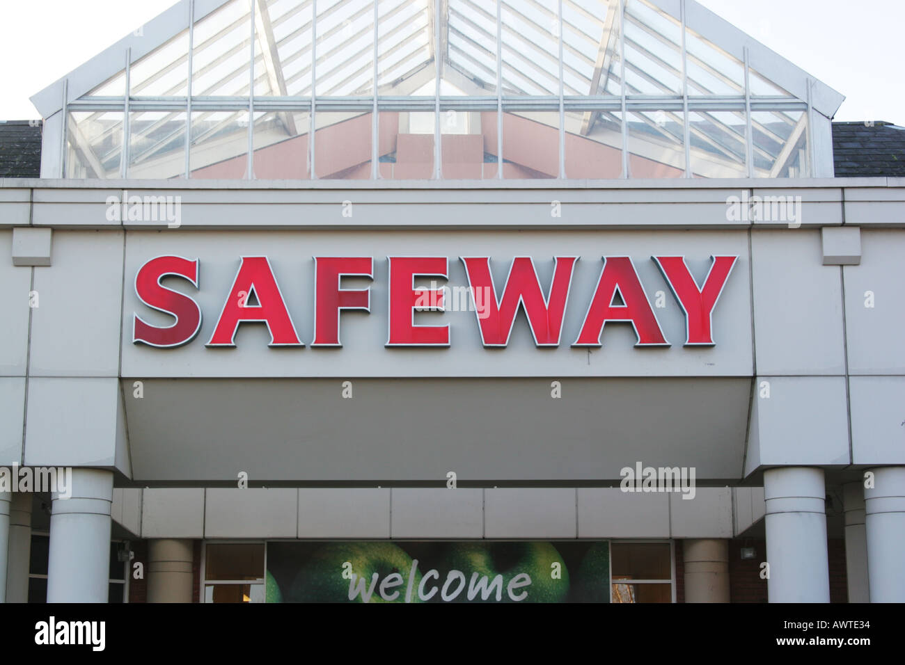 Devizes Wiltshire UK Safeway Supermarket sign Morrisons Trolley Cart ...