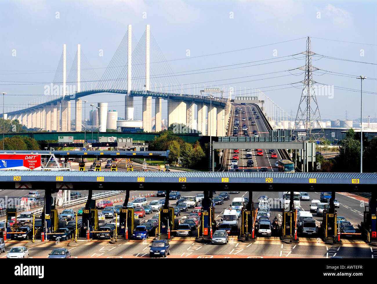 Queen elizabeth ii toll bridge hi-res stock photography and images - Alamy