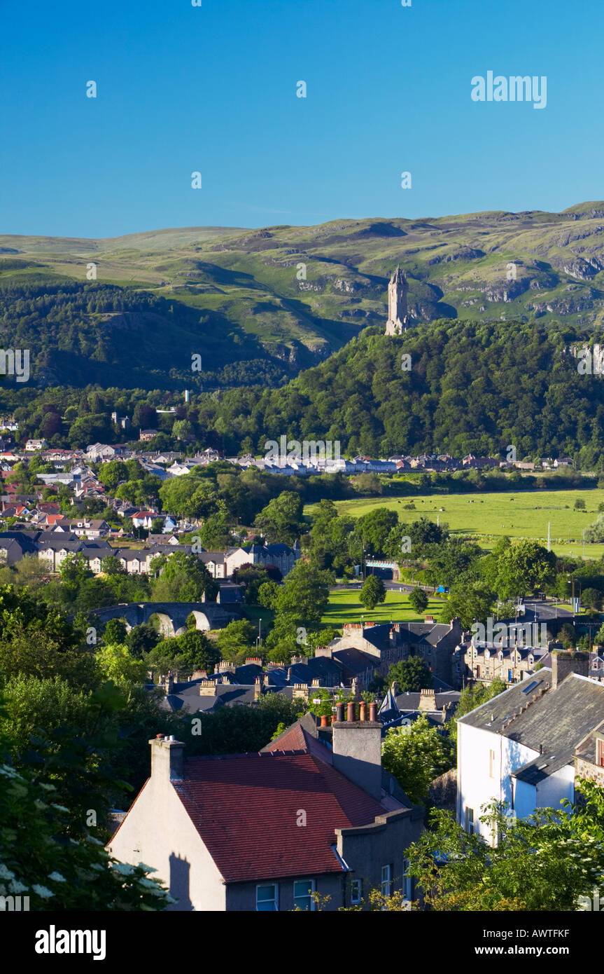 View over the Auld Brig and the National Wallace Monument on Abbey ...