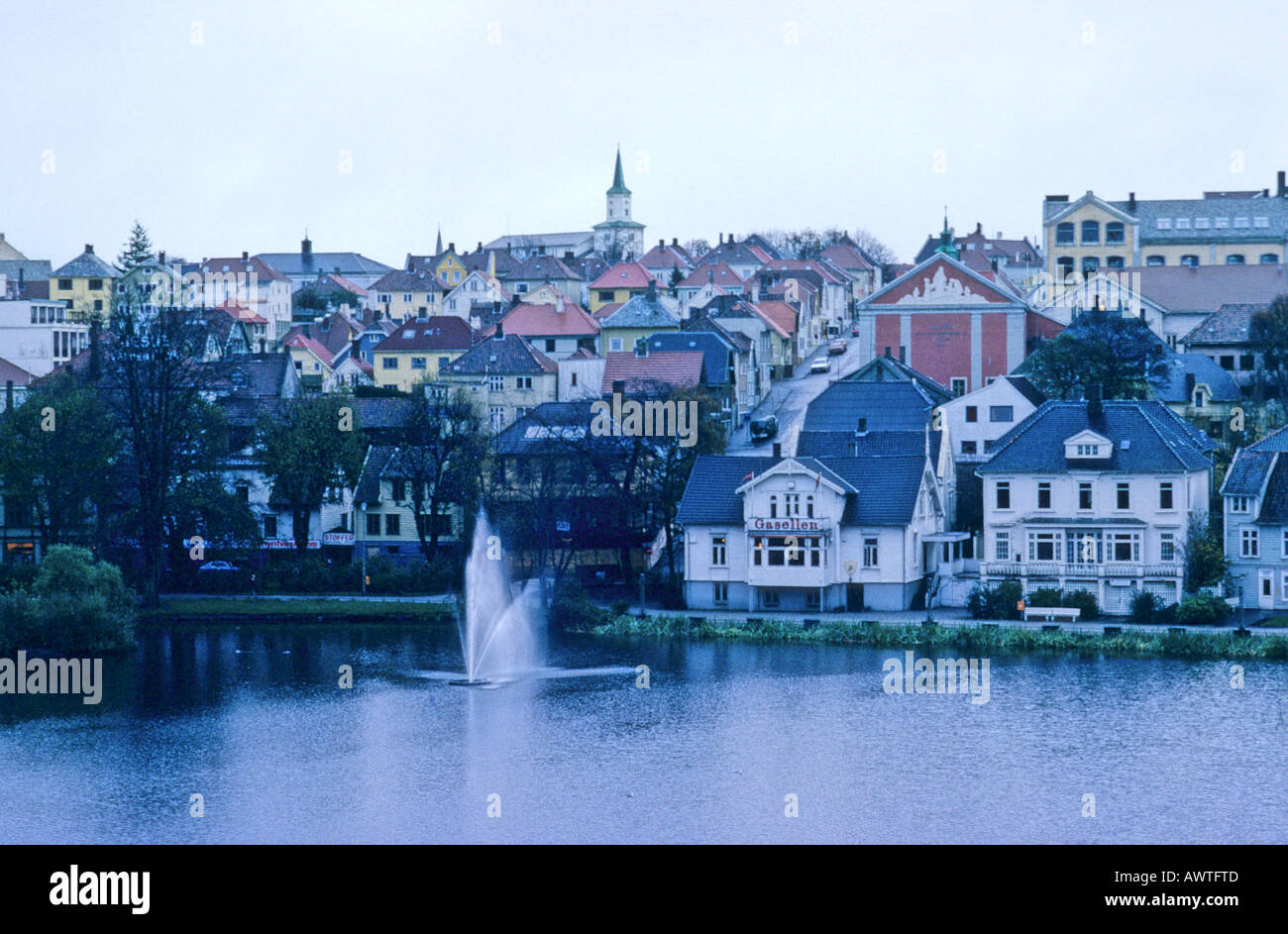 Damp roofs hi-res stock photography and images - Alamy