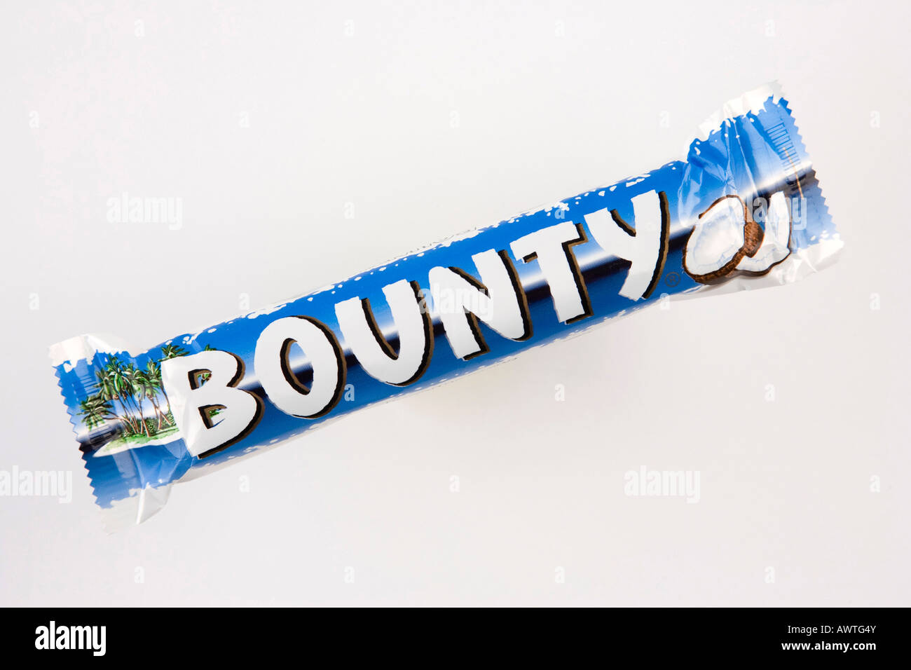 Bounty chocolate bar wrapper hi-res stock photography and images - Alamy