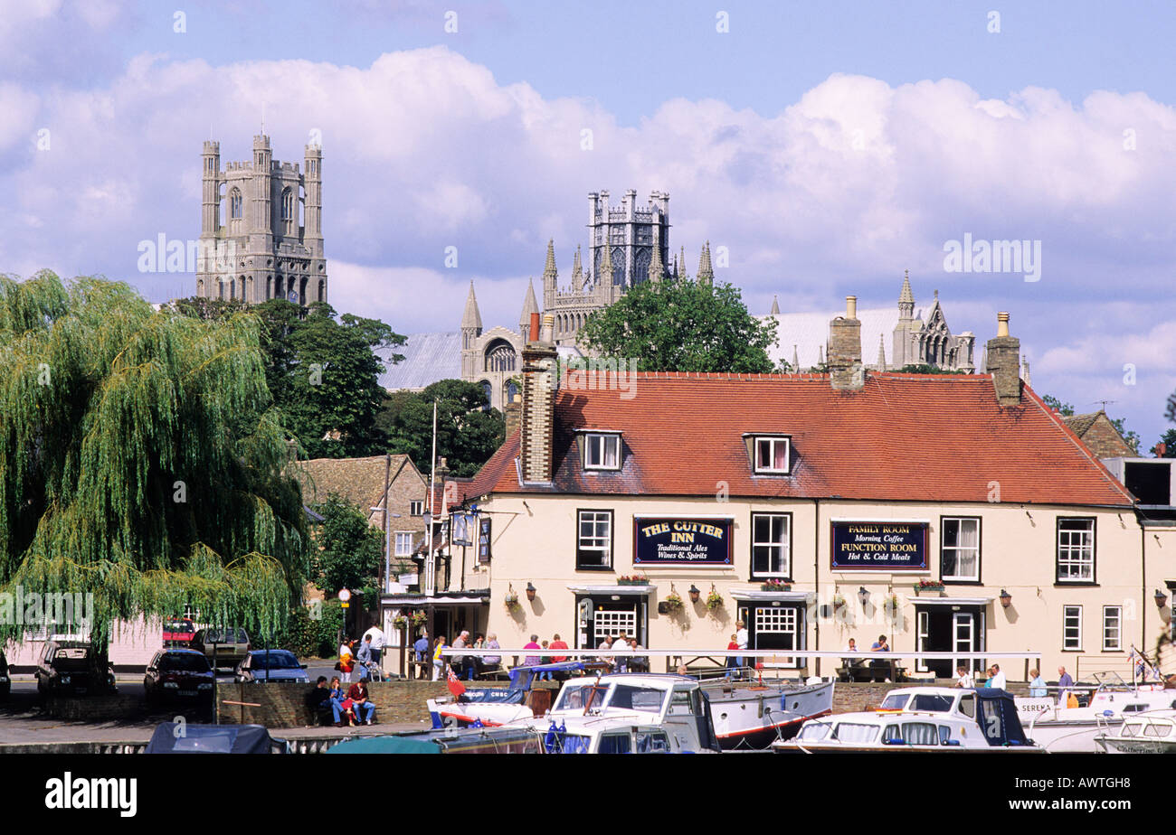 Ely Cathedral riverside Cutter Inn Cambridgeshire Stock Photo - Alamy