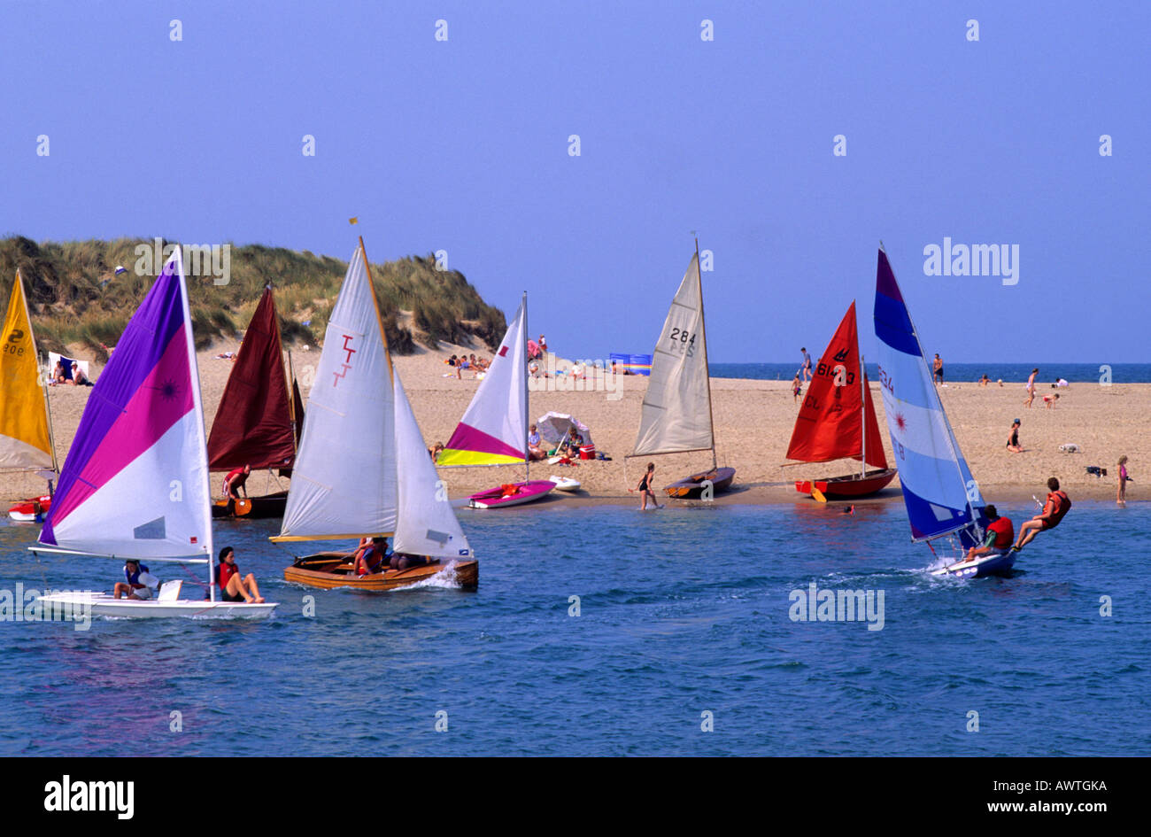 Scolt Head Island Burnham Overy sailing Norfolk Stock Photo - Alamy