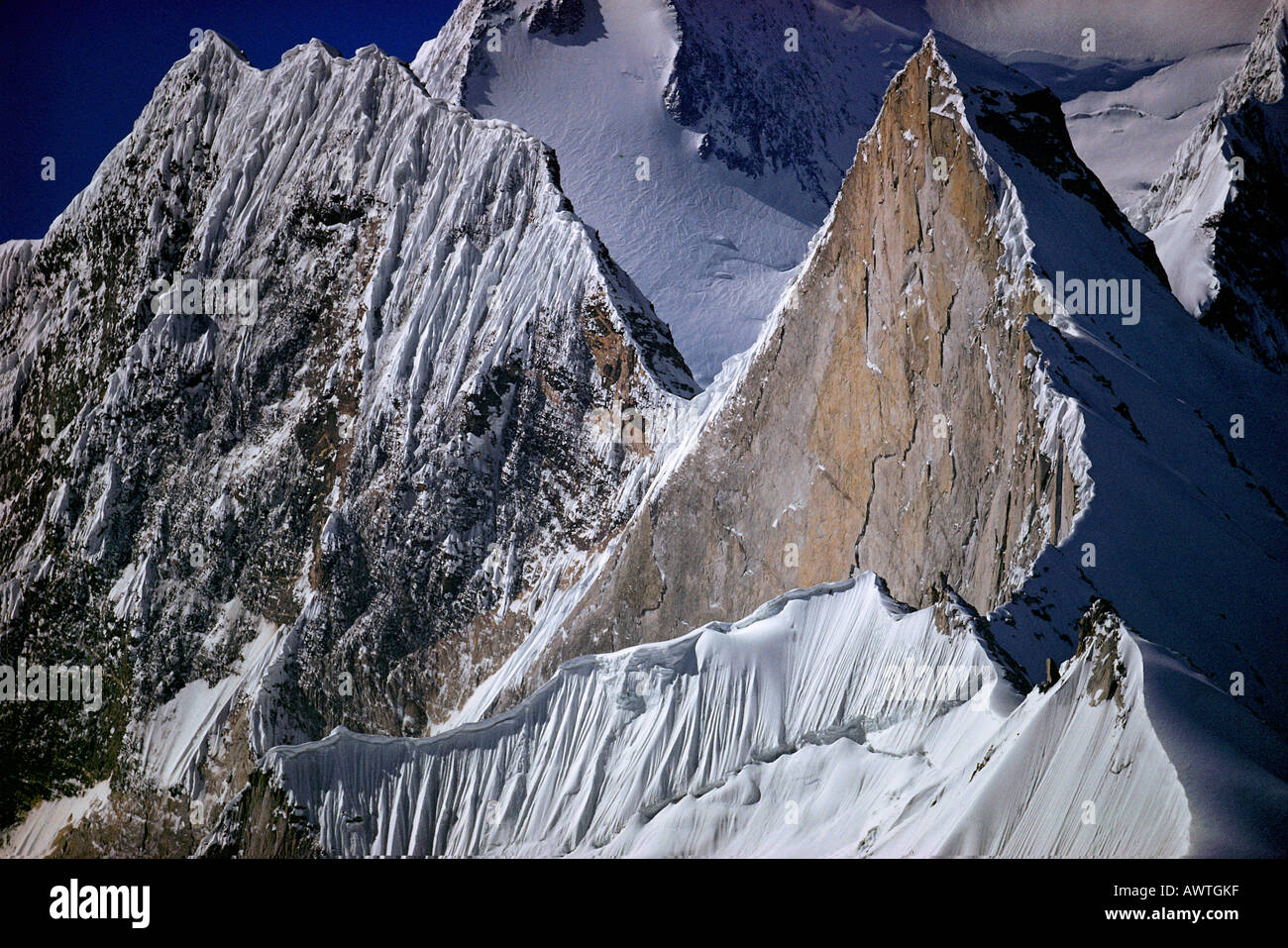 Chogolisa hi-res stock photography and images - Alamy