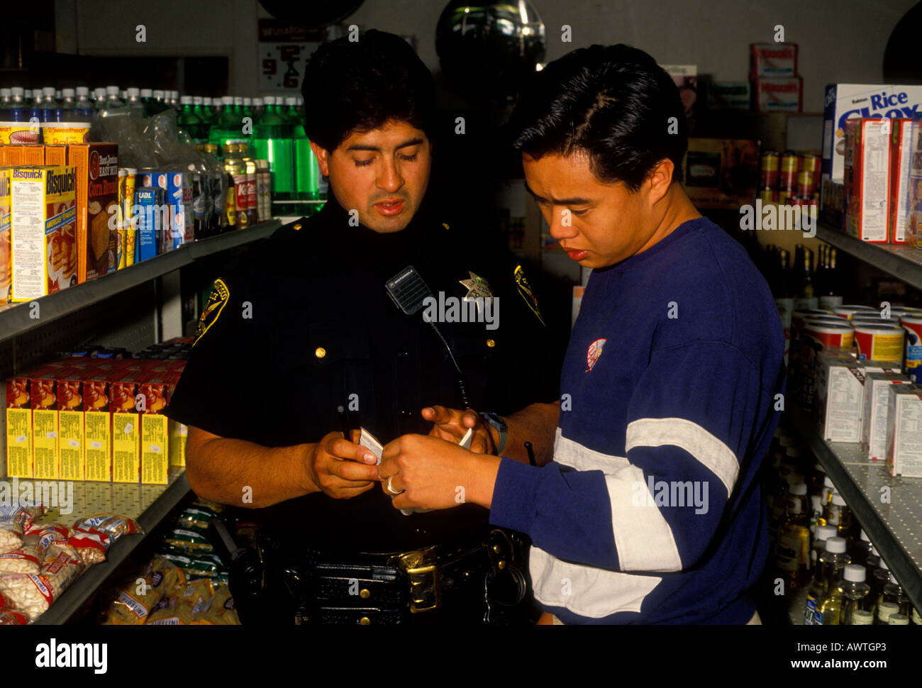 Police community help usa hi-res stock photography and images - Alamy