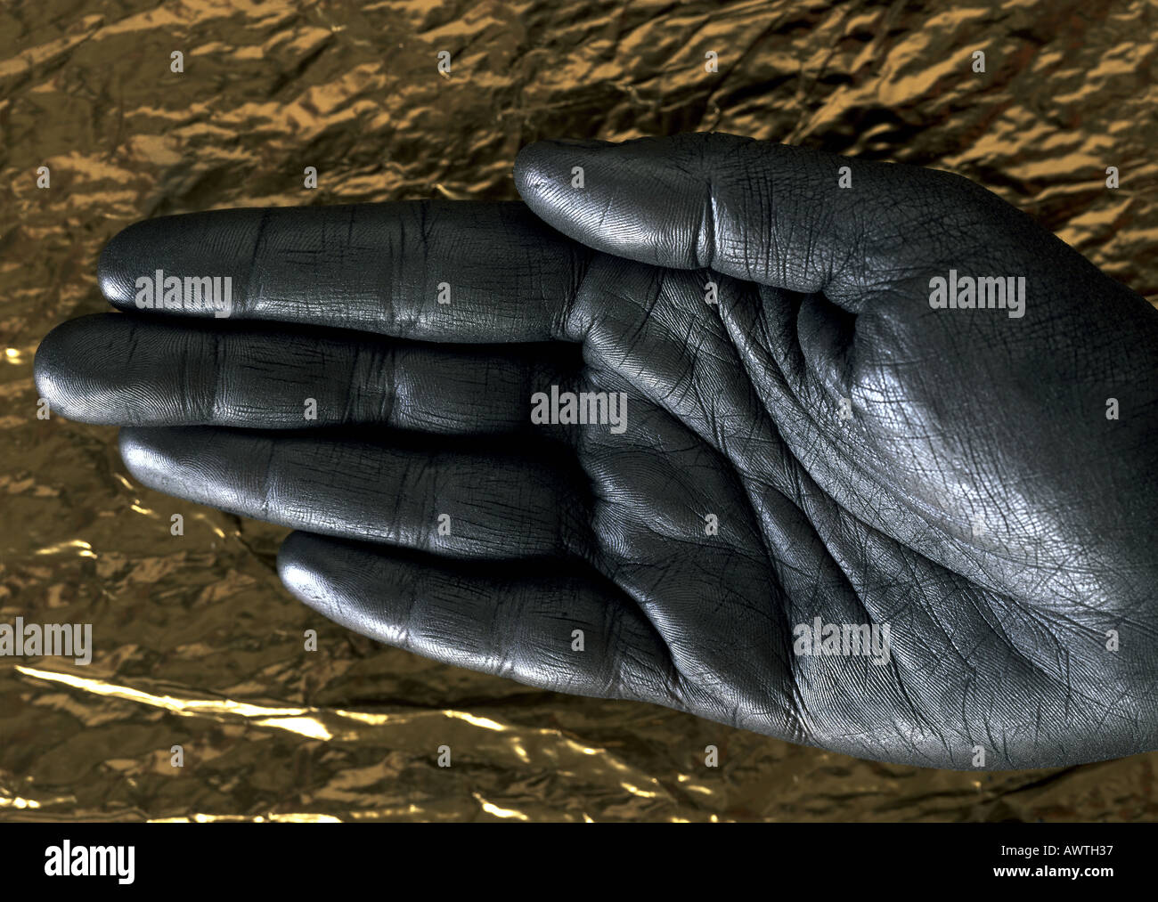 Hand palms silver hi-res stock photography and images - Alamy