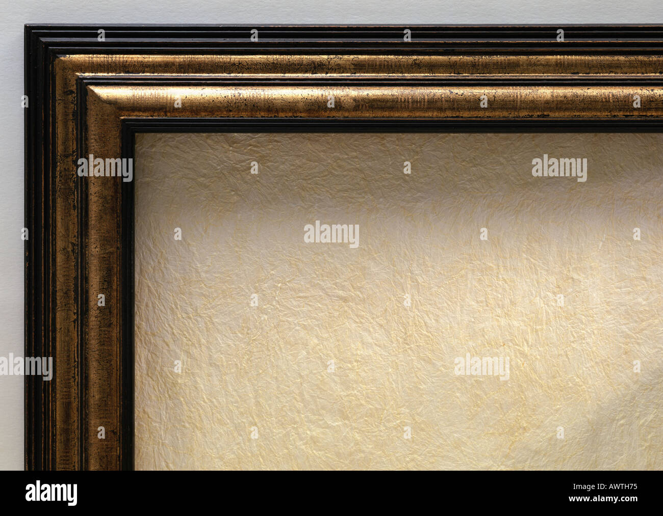 Mouldings frame hi-res stock photography and images - Alamy