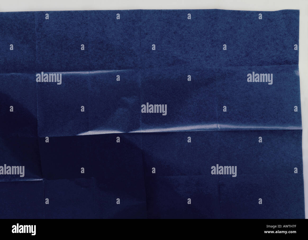 Tissue paper for crafts hi-res stock photography and images - Alamy