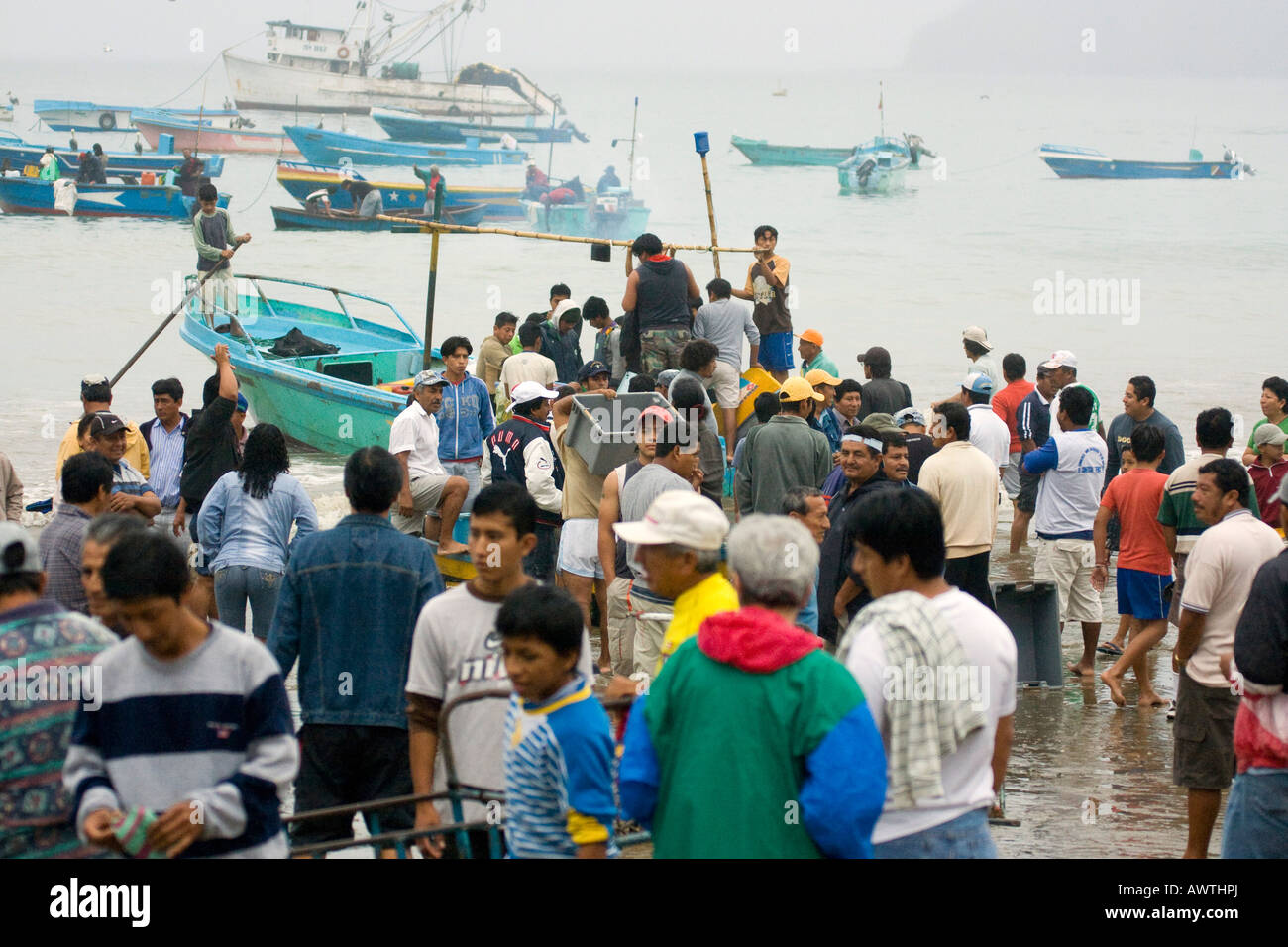 Fishing Harbour Fishing People in Puerto Lopez, Ecuador,Fishing boats ...
