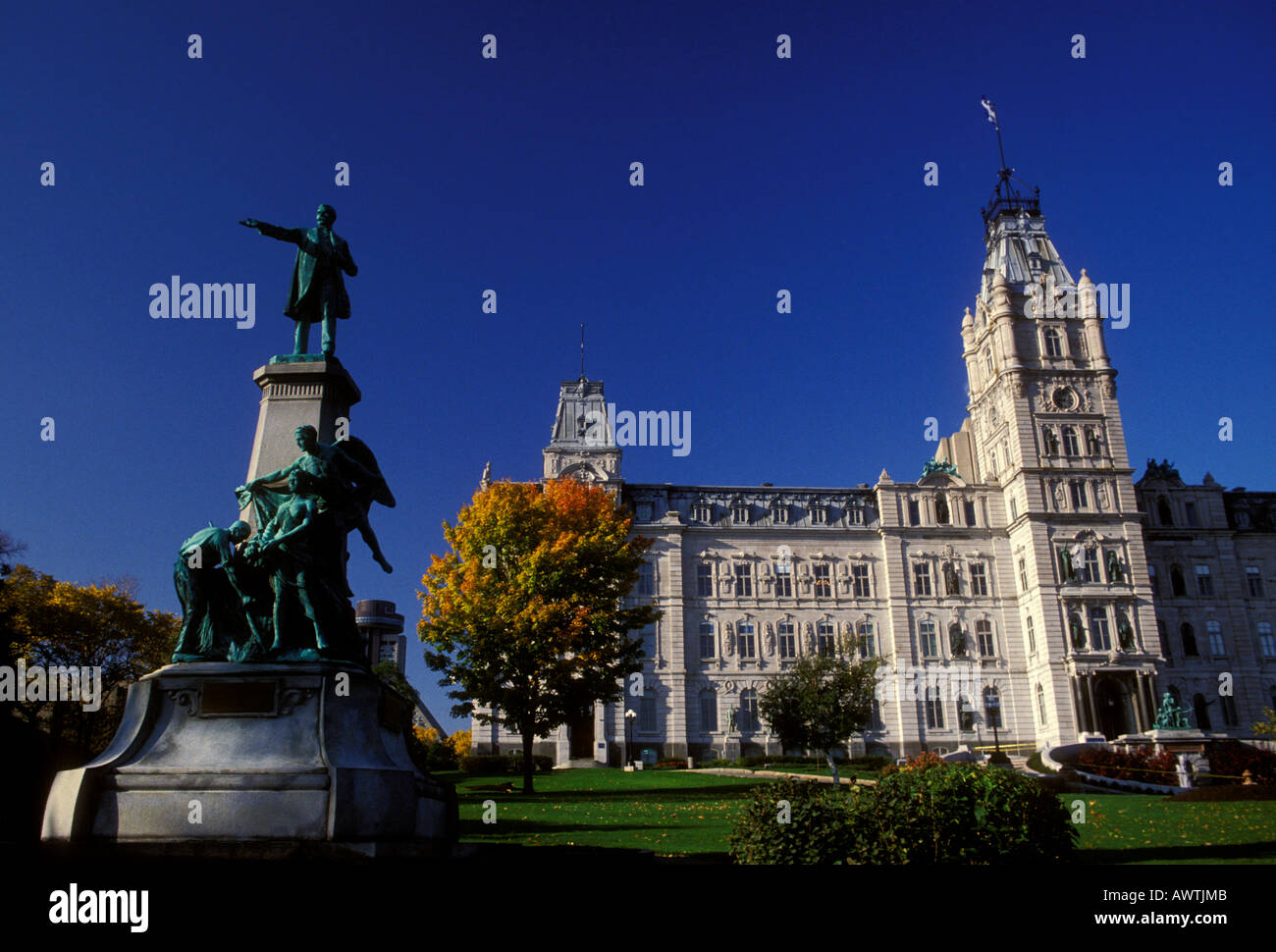 Bronze statue, Honore Mercier, and, Parliament Building, Quebec City ...