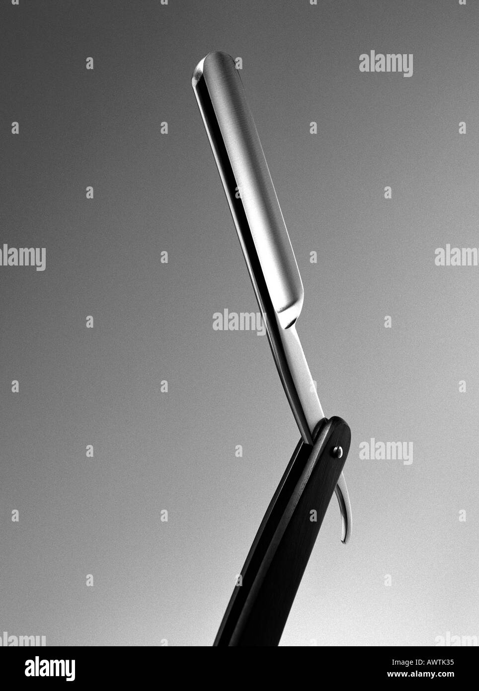 Empty razors hi-res stock photography and images - Alamy