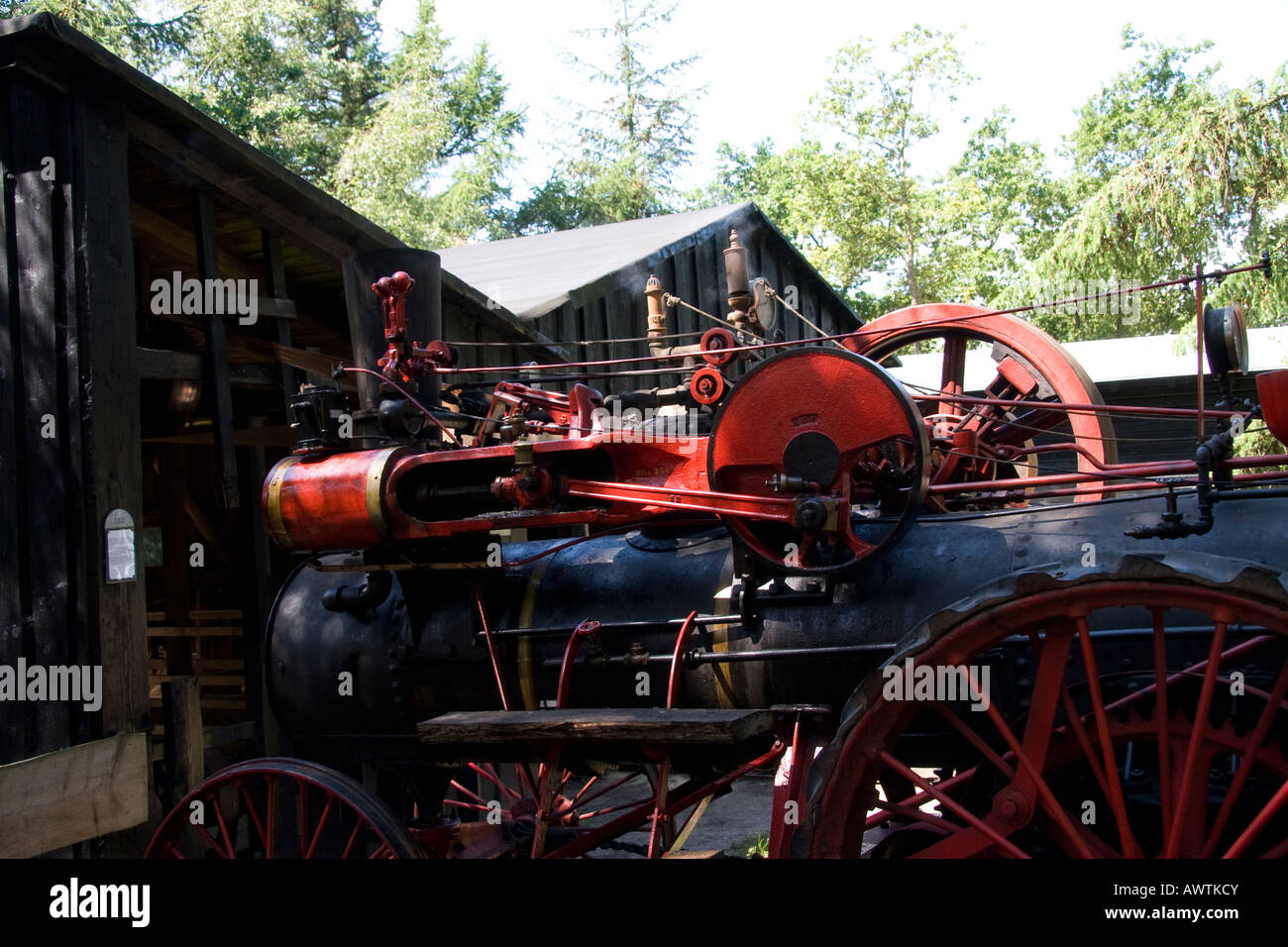 Steam sawmill hi-res stock photography and images - Alamy