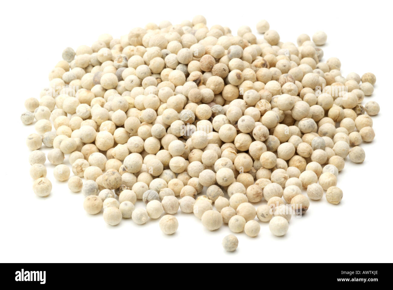 white pepper whole dried piece portions portion part close up culinary ...