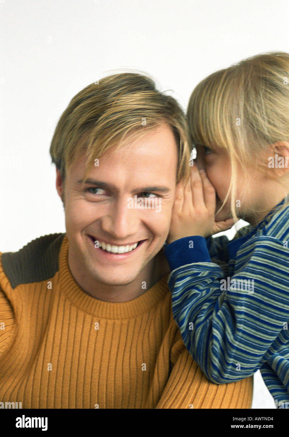 Child glancing hi-res stock photography and images - Alamy