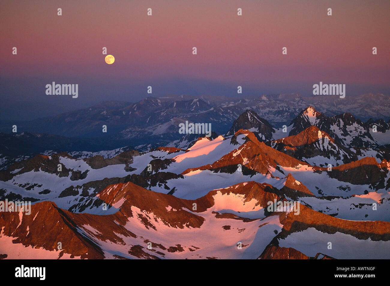 Full moon rising over Mount Lyell and Lyell Glacier Yosemite National ...