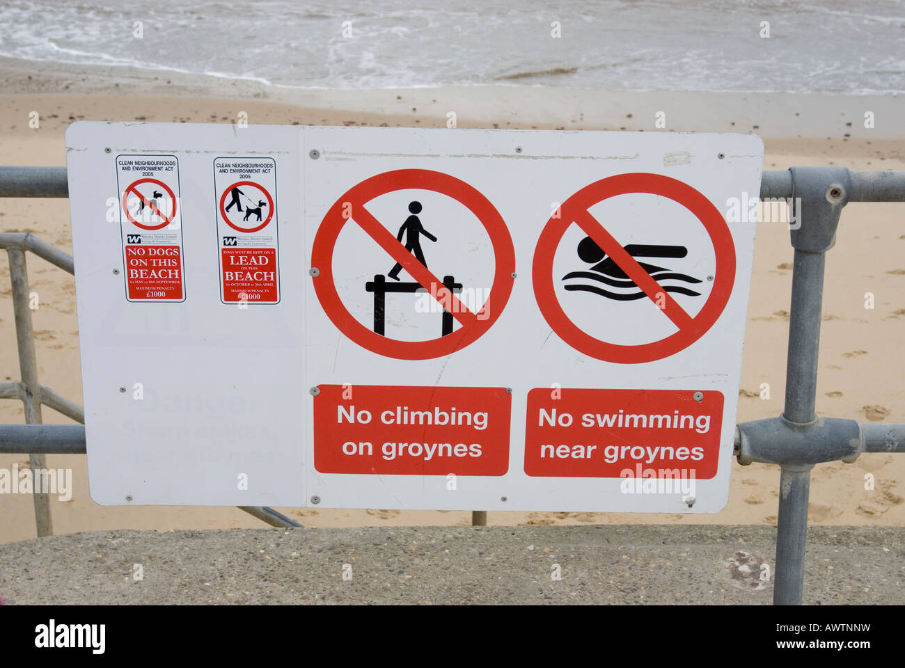 Warning Sign At Southwold Pier Stock Photo - Alamy