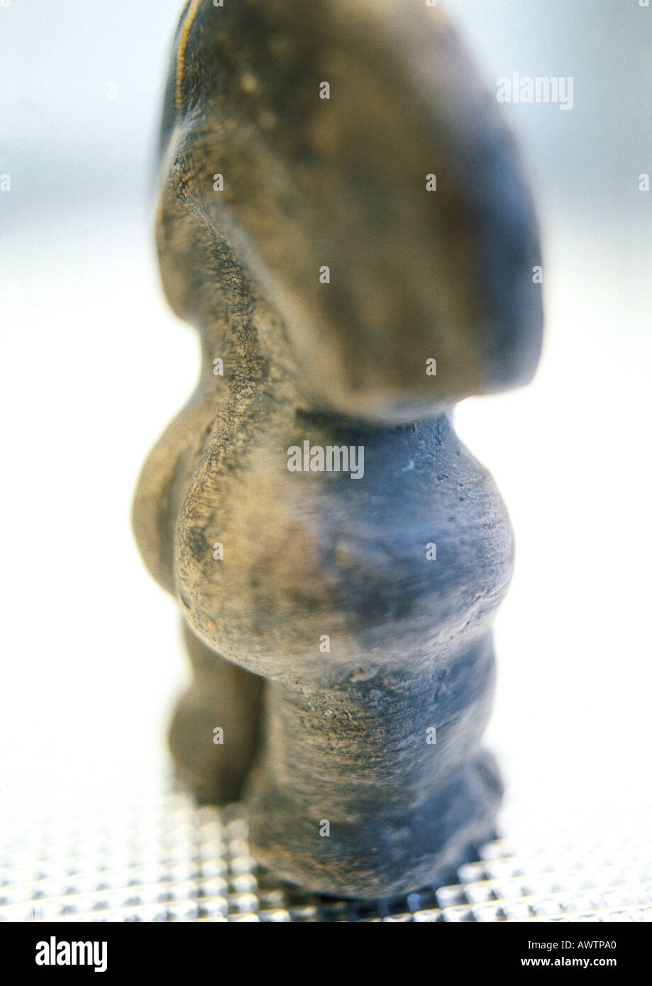 Pre colombian stone sculpture hi-res stock photography and images - Alamy