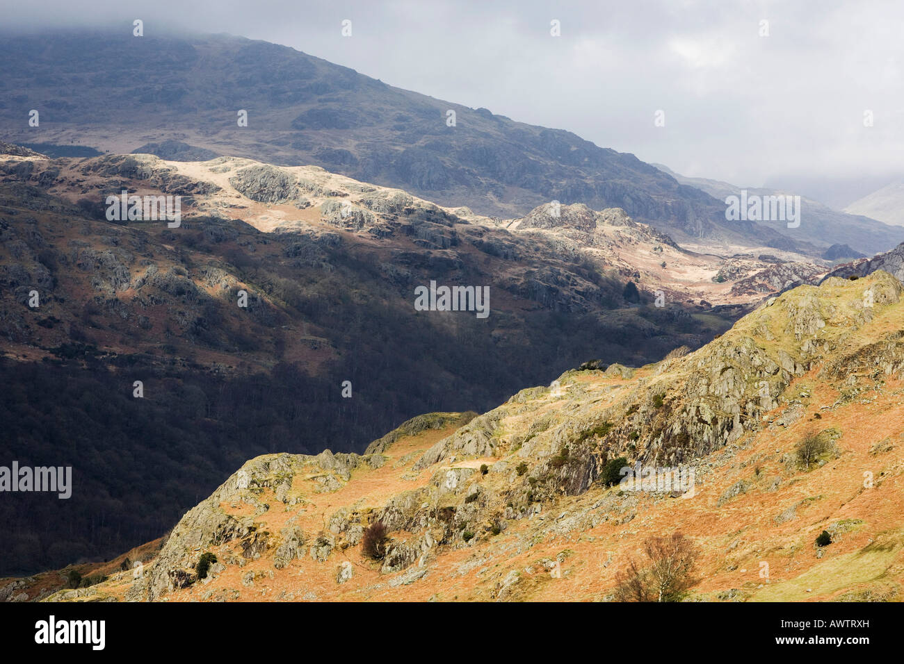 Sloped mountainside hi-res stock photography and images - Alamy