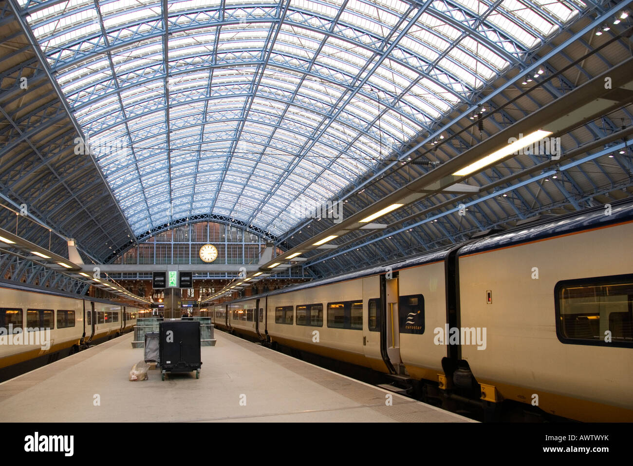 Eurostar Brussels High Resolution Stock Photography and Images - Alamy