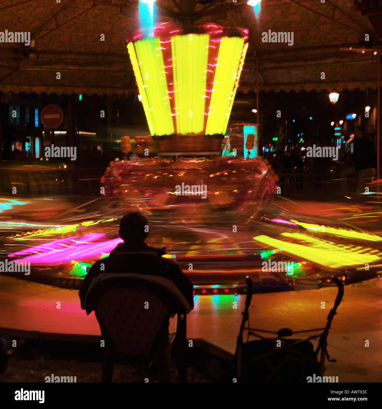 Night time neon light reflections hi-res stock photography and images ...