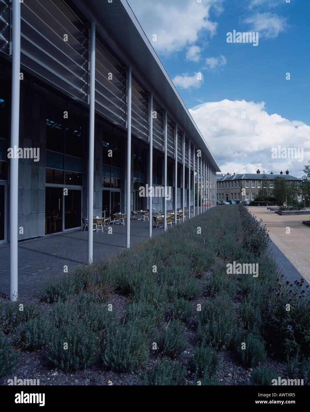 HEELIS BUILDING, HQ OF THE NATIONAL TRUST , SWINDON, UK Stock Photo - Alamy