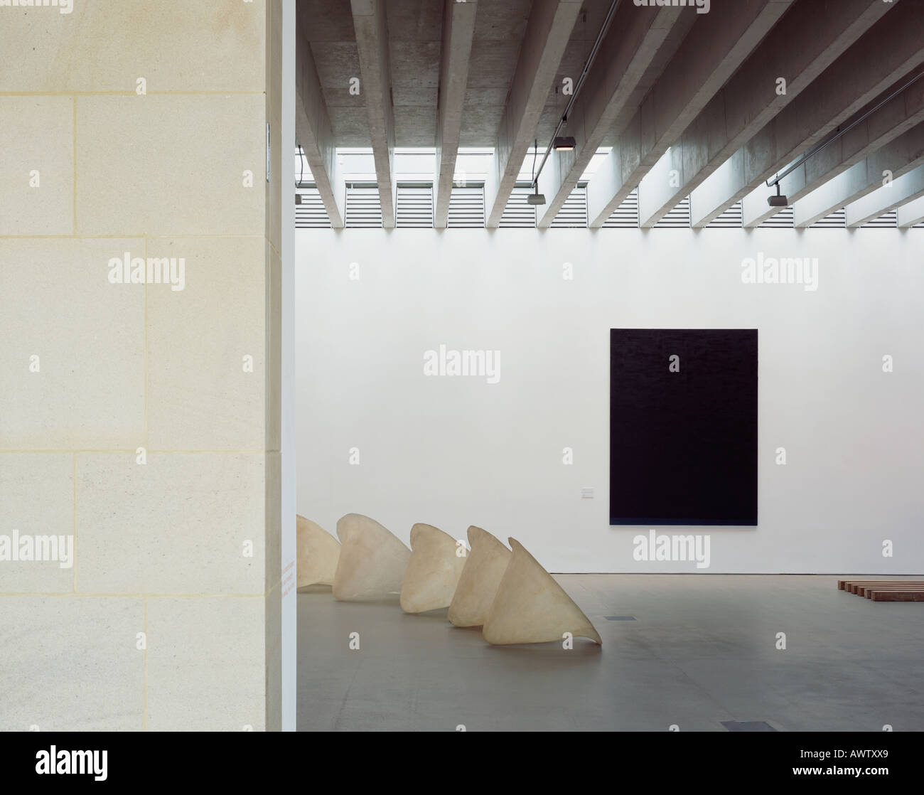 Underground gallery yorkshire sculpture park hi-res stock photography ...