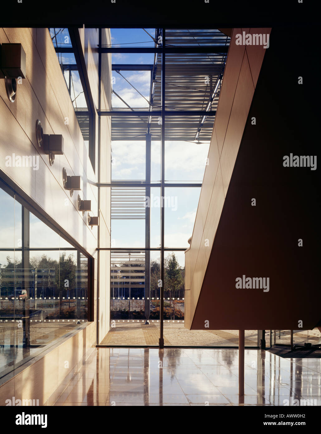 UXBRIDGE BUSINESS PARK PHASE ONE, UXBRIDGE, UK Stock Photo - Alamy