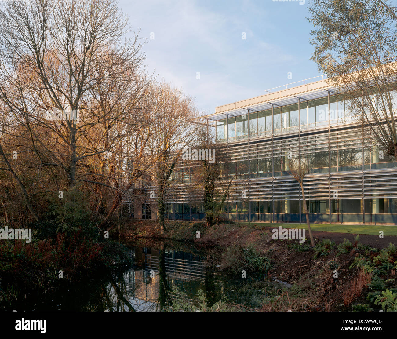 Uxbridge business park phase one hi-res stock photography and images ...