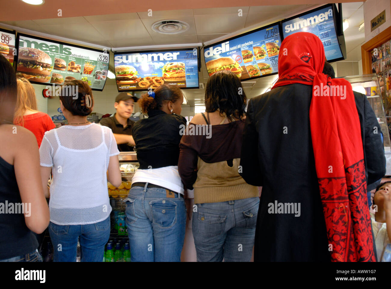 Southall restaurant hi-res stock photography and images - Alamy