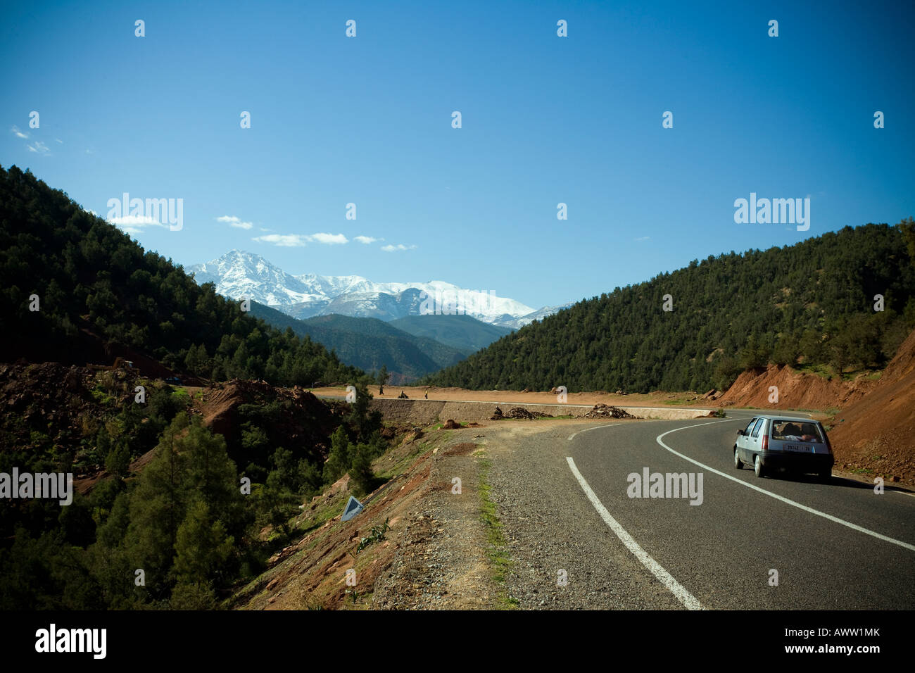 Walking driving towards hi-res stock photography and images - Alamy