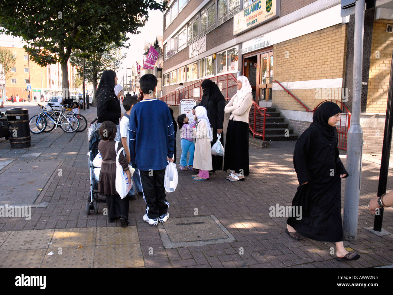 Masjid abu bakr siddique r a hi-res stock photography and images - Alamy
