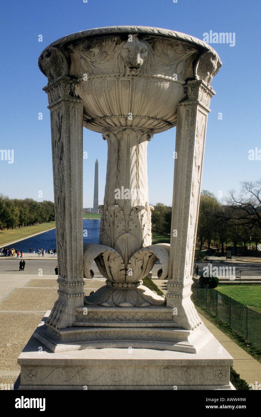 USA Washington DC The Washington Monument Seen from the Steps of The ...