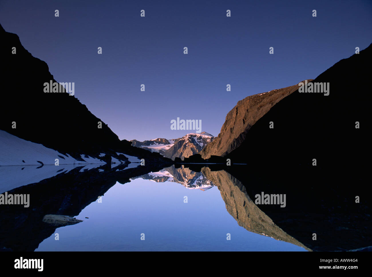 Cirque of the unclimbables hi-res stock photography and images - Alamy