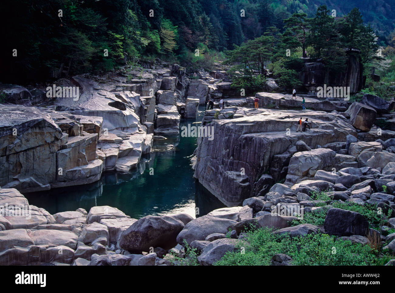 The large granite rocks called Nezamenotoko in Kiso River in Kisoji of ...