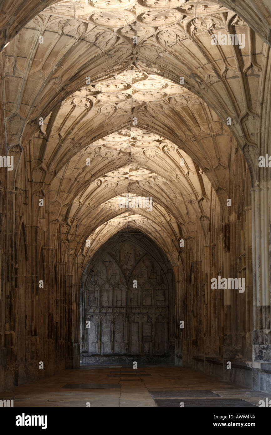 Fan vaulted ceiling of the cloisters hi-res stock photography and ...