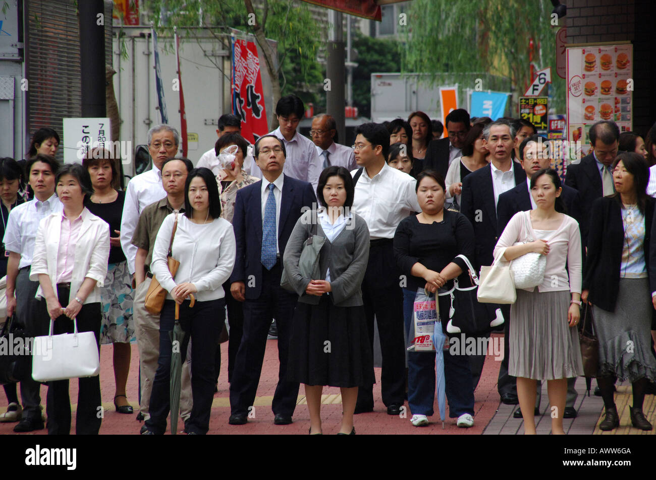 Office workers going to work, Shimbashi, Tokyo Japan Stock Photo - Alamy