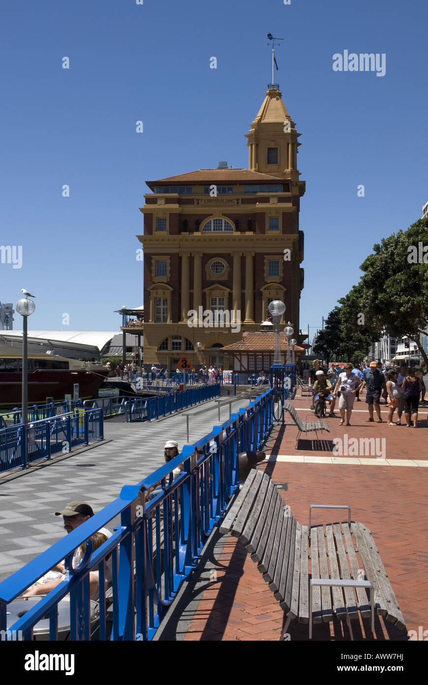 Auckland ferry wharf hi-res stock photography and images - Alamy