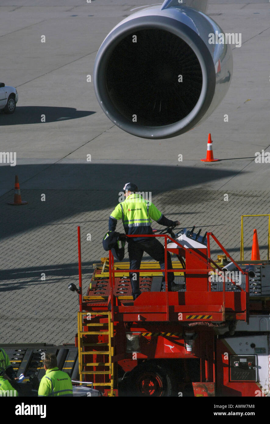 Aircraft loading, Mebourne Airpoint Stock Photo - Alamy