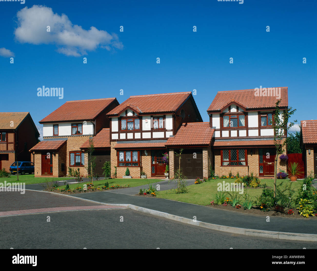 Detached houses England Stock Photo - Alamy