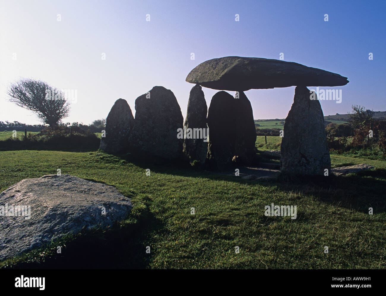 Megalithic burial site hi-res stock photography and images - Alamy