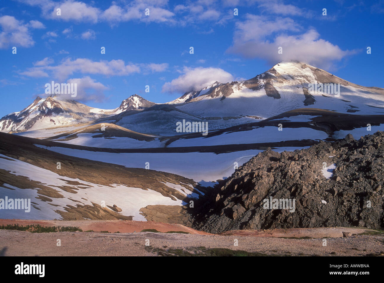 Mount katmai hi-res stock photography and images - Alamy