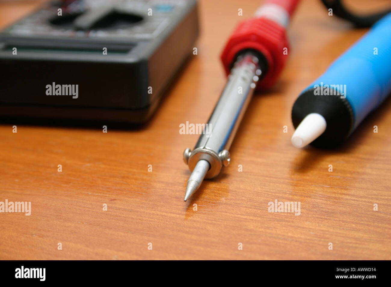 Desoldering Tools For Electronics