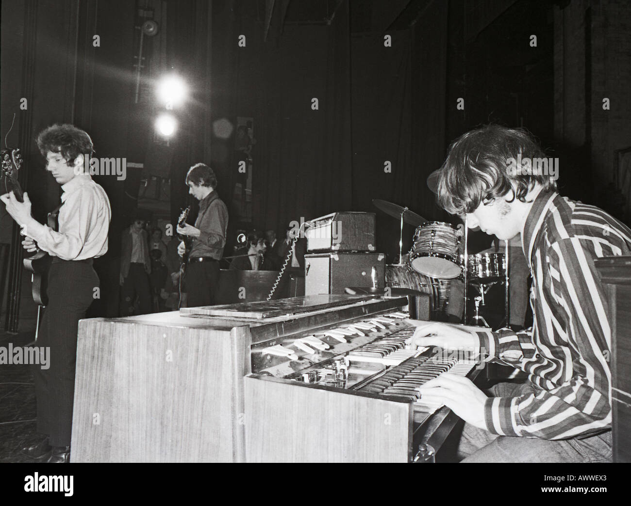 PROCOL HARUM in 1967 with from l: Keith Reid, Dave Knights, Matthew ...